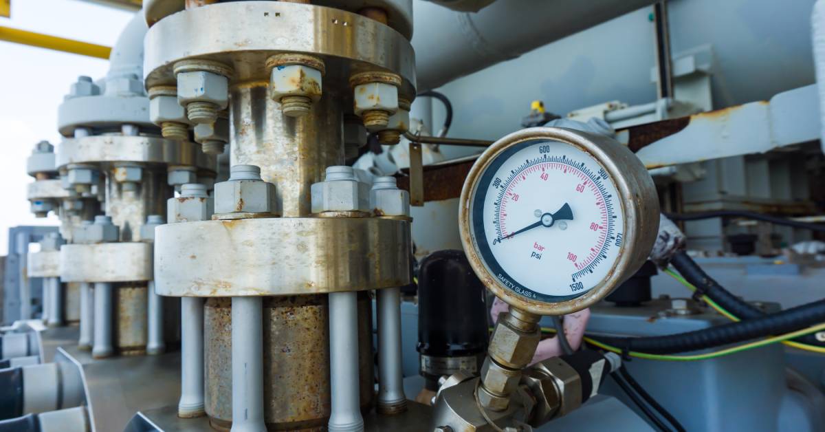 N2 Booster Pumps vs. N2 Booster Compressors: The Differences